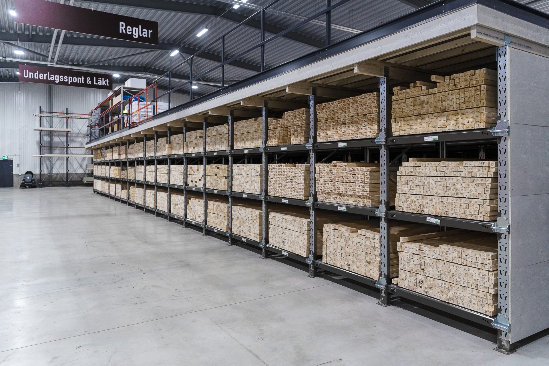 Timber racking - EAB