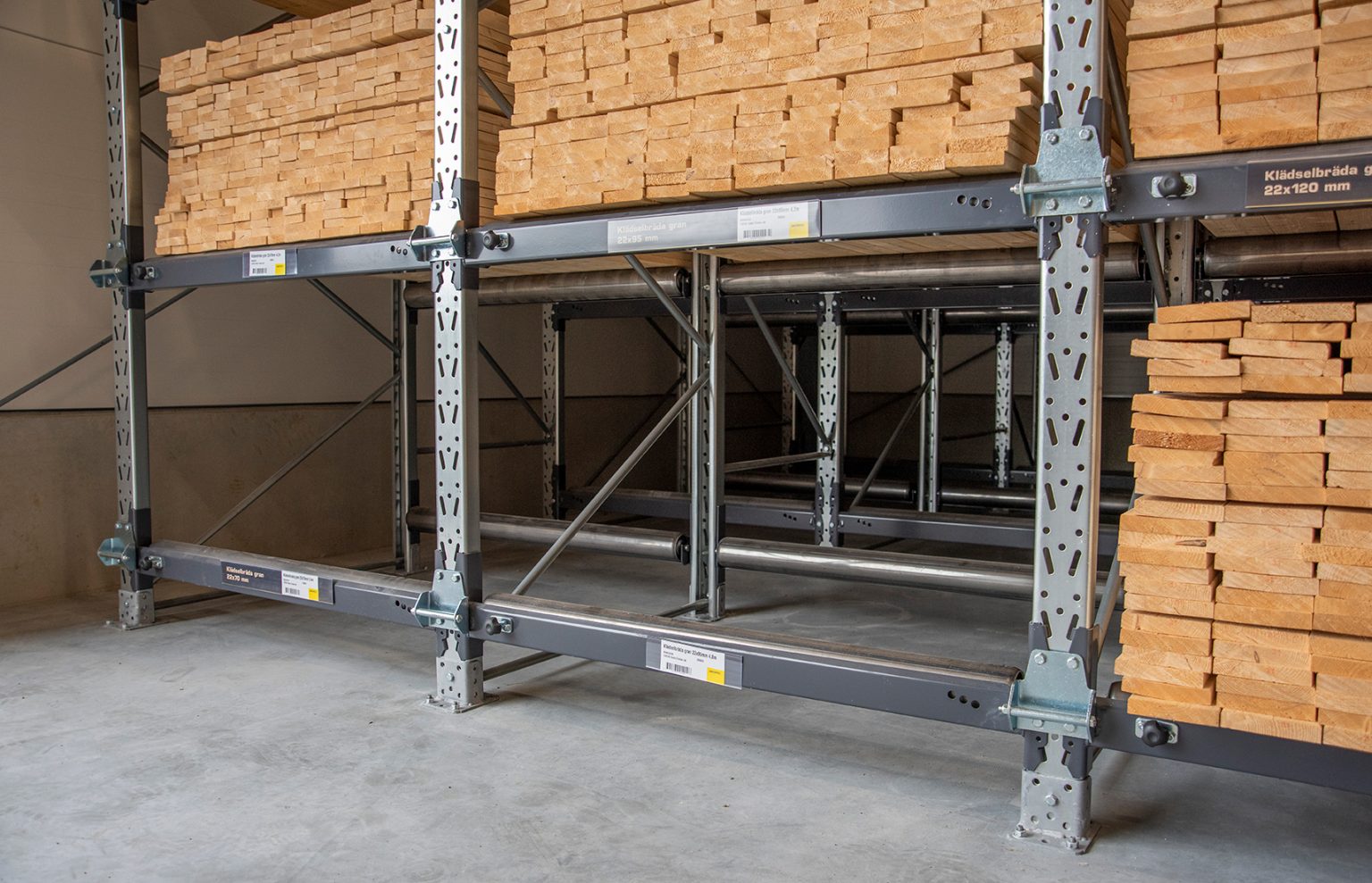 Timber racking - EAB