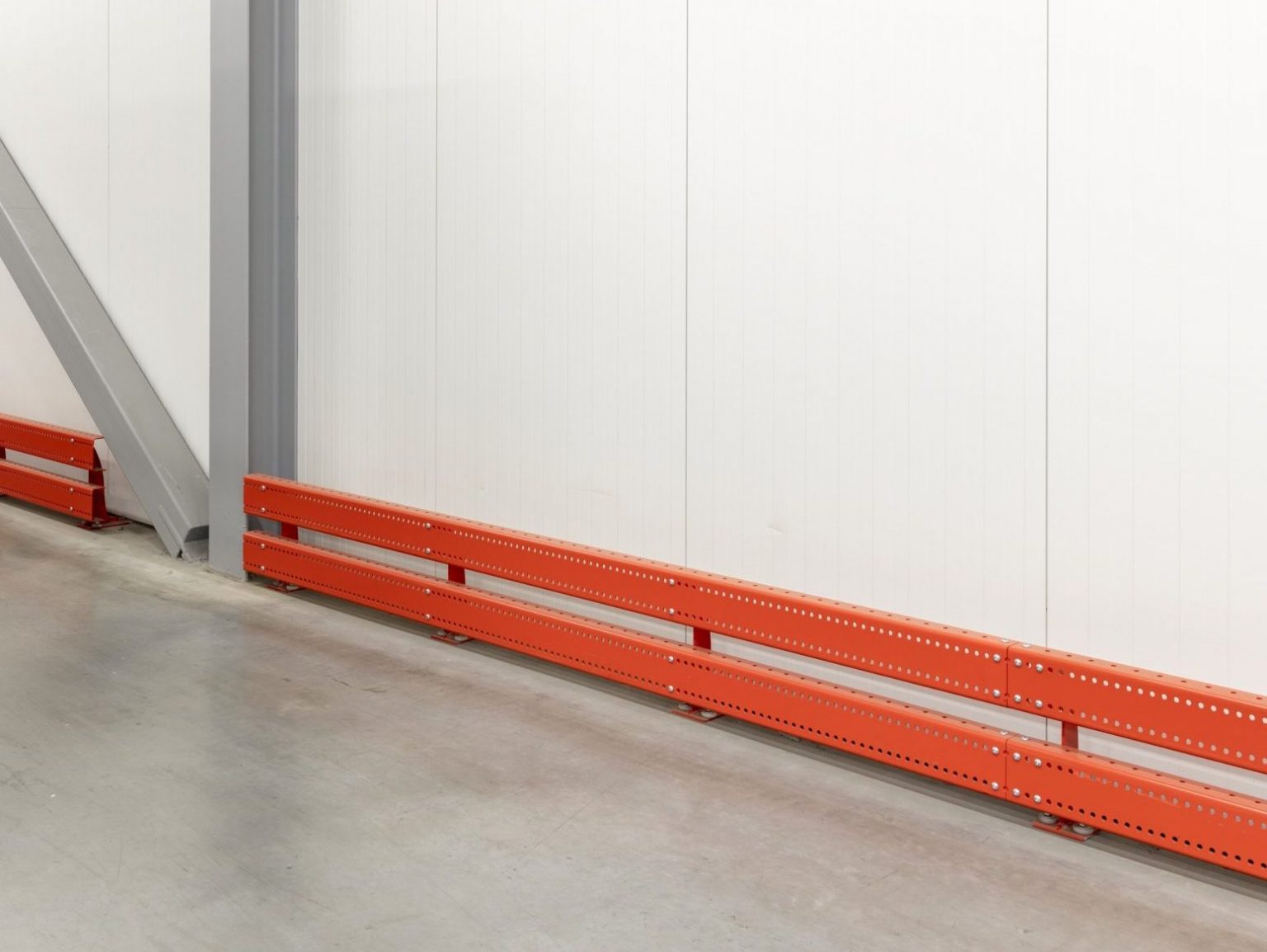 Industrial barriers - EAB